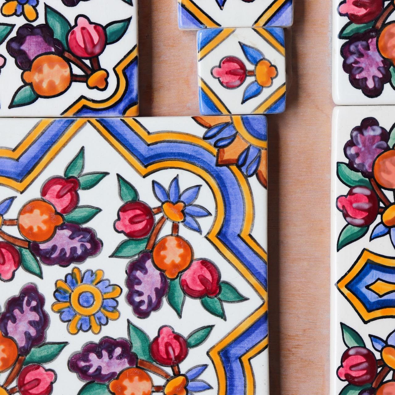 Cerámica de Antigua Guatemala - Topis Ceramica - Porto Alegre Tile ...